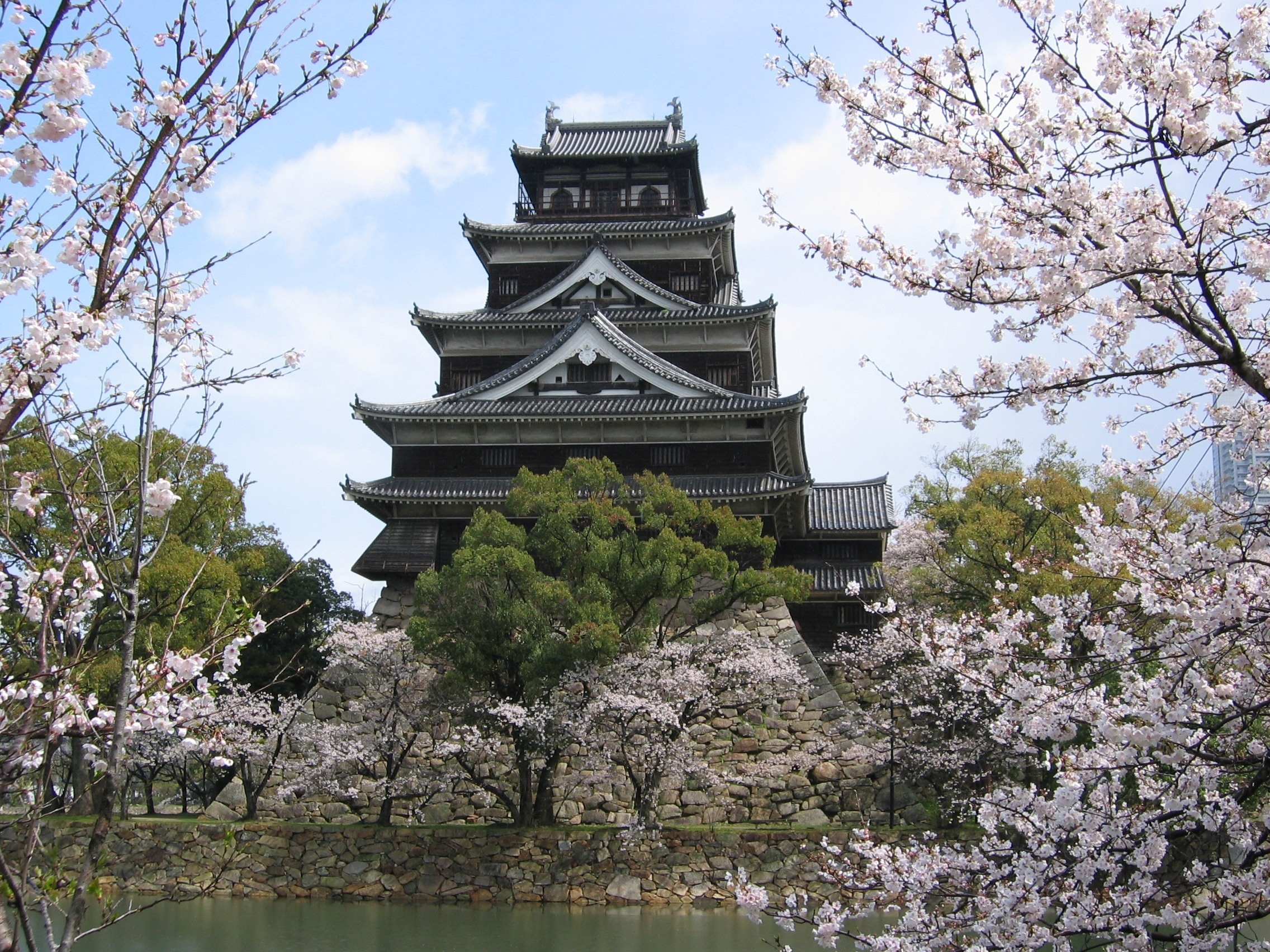 A Beginner's Guide to Japan: by Rachel Schraer | InsideJapan Blog