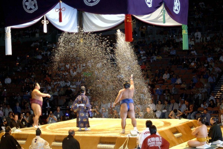 11 things you never knew about sumo wrestling | InsideJapan Blog