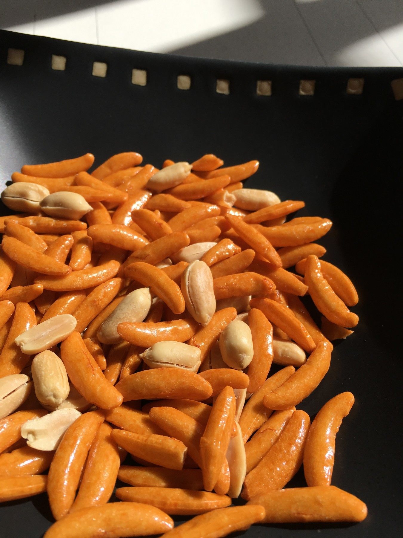 Kakipi - Guide To The Japanese Snack | InsideJapan Tours
